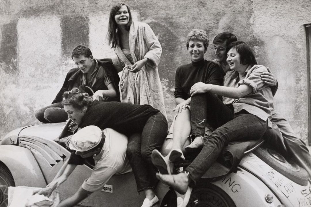 What Is the Difference Between Mods and Rockers? - Retro Galaxy