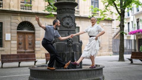 What To Wear Swing Dancing - Retro Galaxy