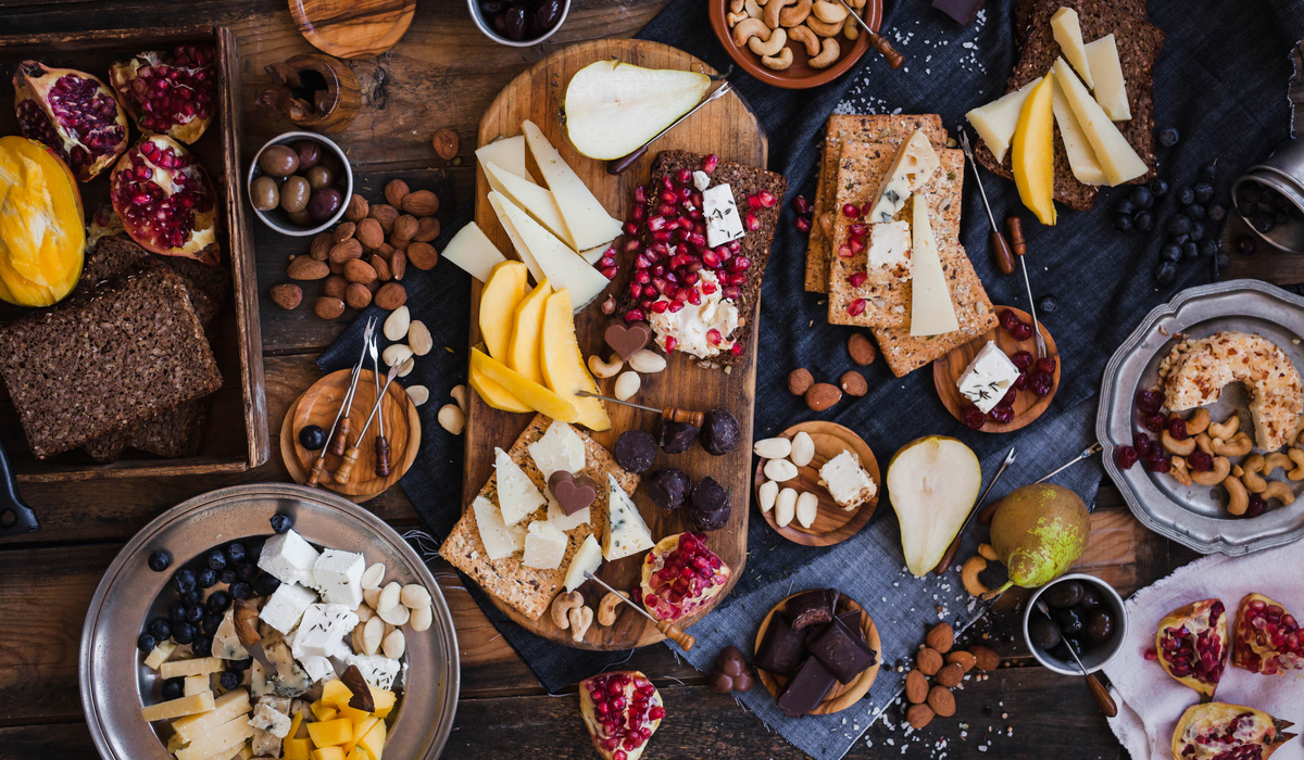 How To Throw An 80s Party - Retro Galaxy